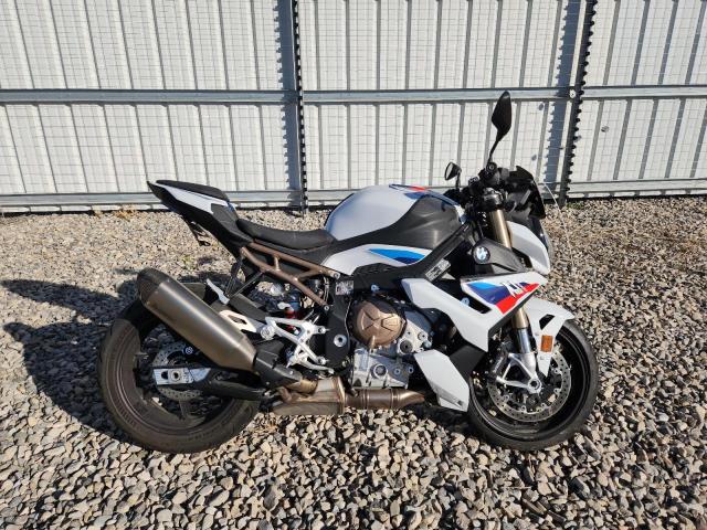 WB10E5305N6E90627, 2022 Bmw S1000rr vehicle history