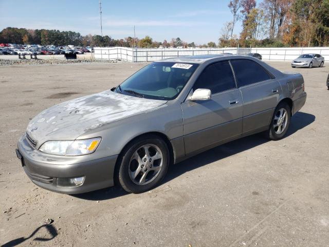 JT8BF28G8Y5094842, 2000 Lexus Es 300 vehicle history