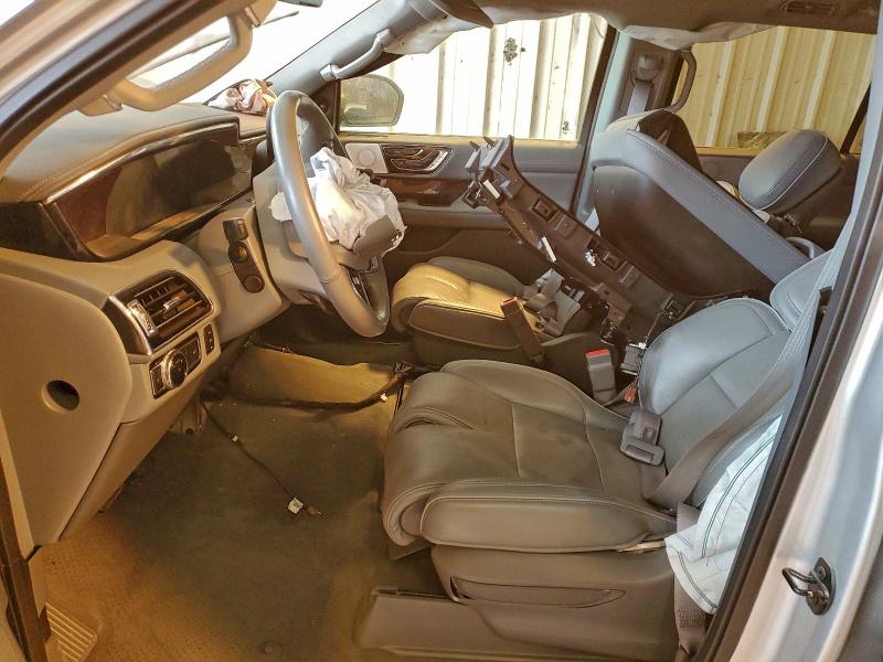 5LMJJ2LT4KEL19600, 2019 Lincoln Navigator vehicle history